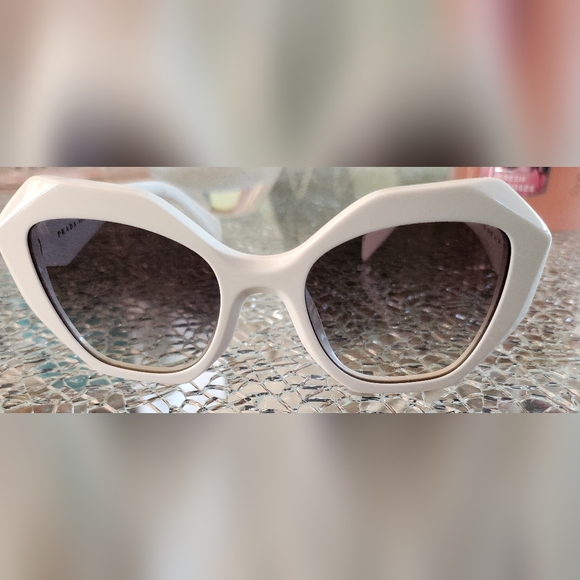 Prada | Accessories | Prada White Sunglasses With Silver Prada Stamp On ...